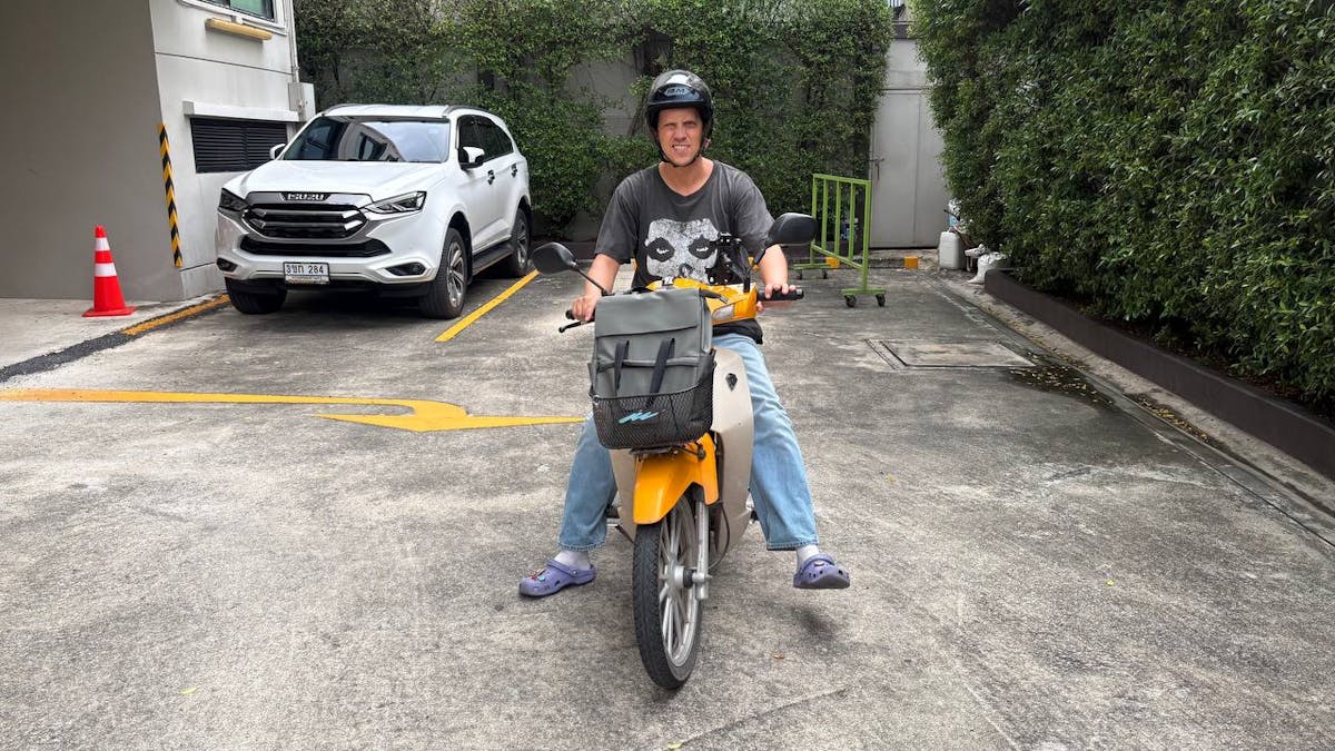 Travel More, Work Less, and Increase Your Startup Traffic with SEO ...